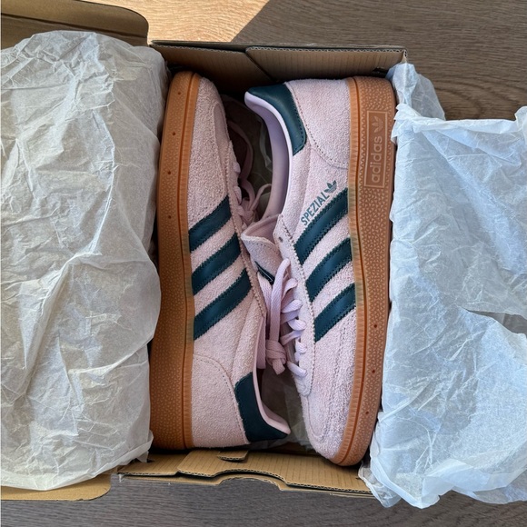adidas | Shoes | Nwt And In Box Light Pink And Navy Adidas Handball Spezial Shoes Size Us W6 ...
